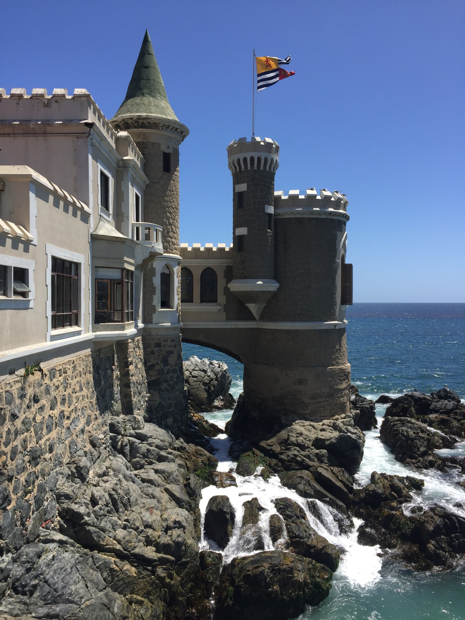 Valparaíso in 3 Days – Jane's Midlife Journey