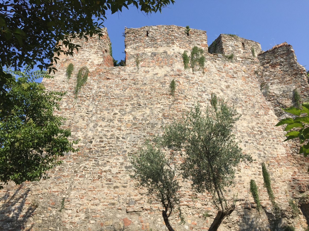 Durrës: Top 10 Things to do – Jane's Midlife Journey