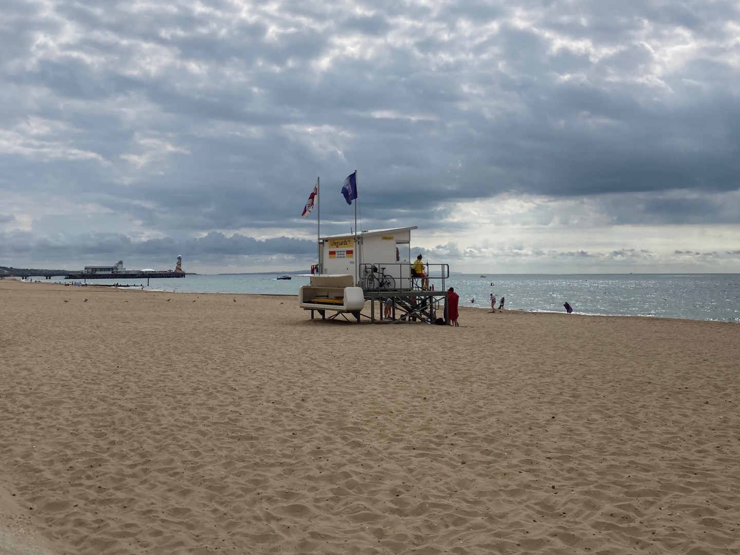 101 Things to do in Bournemouth – Durley Chine Beach – Jane's Midlife ...