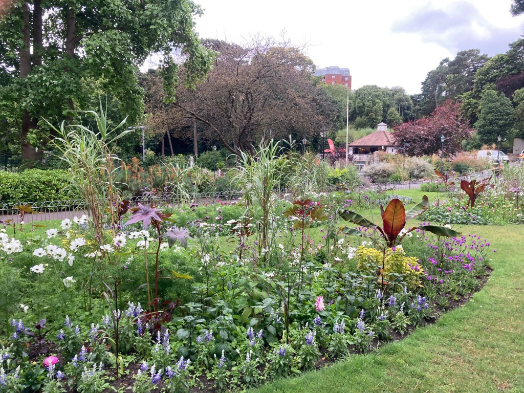 101 Things to do in Bournemouth – Boscombe Chine Gardens – Jane's ...