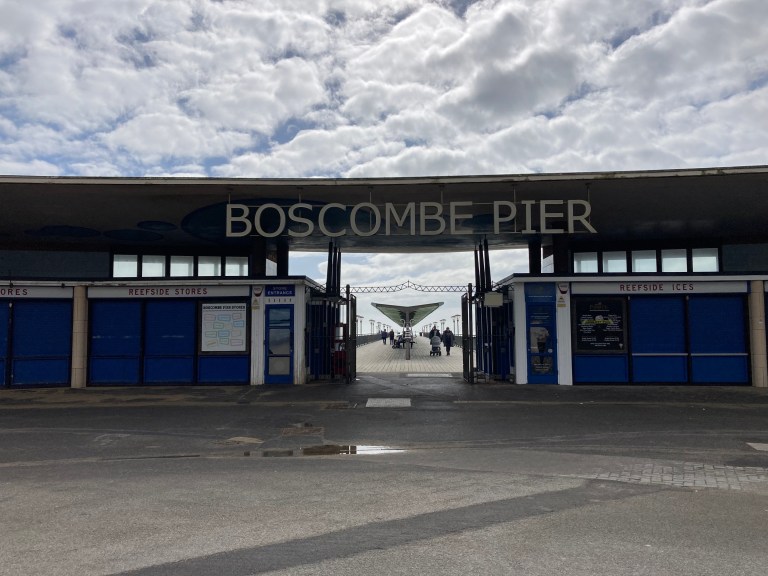 101 Things to do in Bournemouth – Boscombe Pier – Jane's Midlife Journey